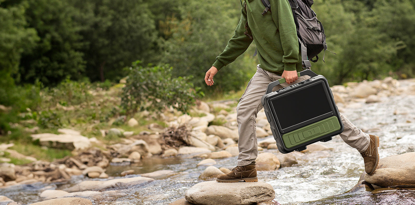 Monster Portable Outdoor TV - Watch TV Anywhere